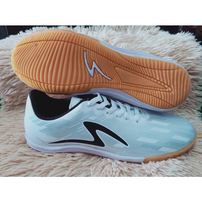 Jual SEPATU FUTSAL SPECS ACCELATOR INFINITY SUPER SIMIC (BISA COD ...
