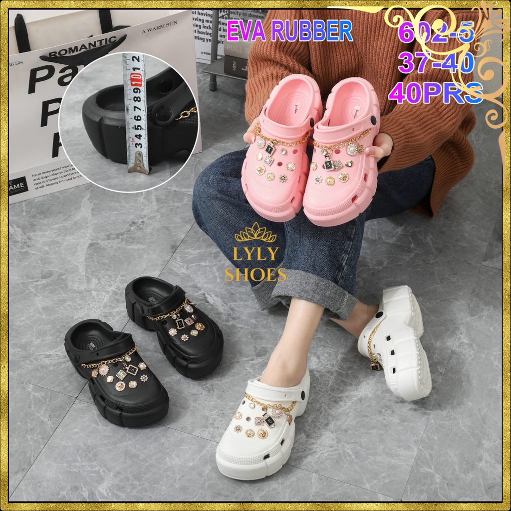 Jual Sepatu Sandal Crocs Baim Jelly Rubber Wanita Import Elastis Full Aksesoris Rantai dan ...