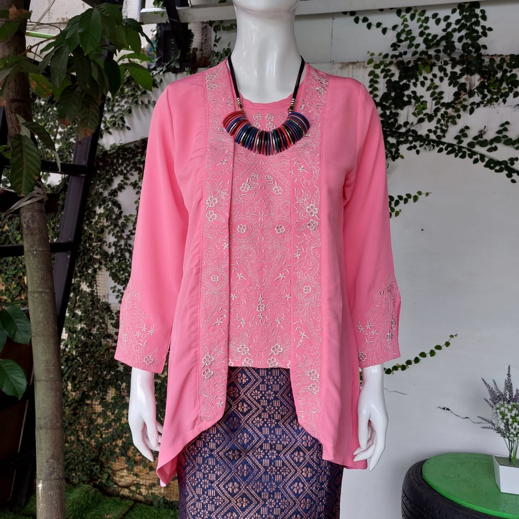 Jual PROMO TERBATA!!! Atasan Kebaya Ncim CawayBoutique | Shopee Indonesia