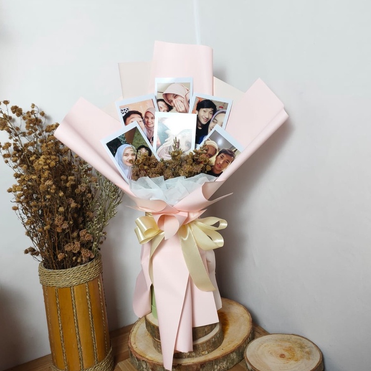 Jual Souvenir buket kado photo polaroid album foto hadiah bouquet bunga ...
