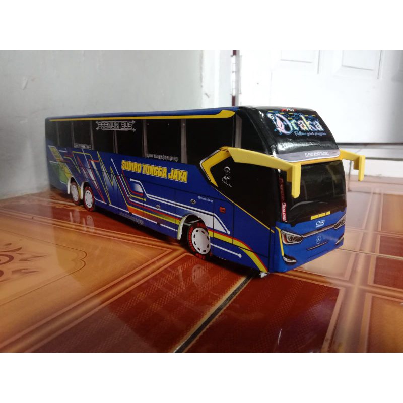 Jual miniatur bus telolet Basuri kecil skala 43 panjang 28 cm | Shopee ...