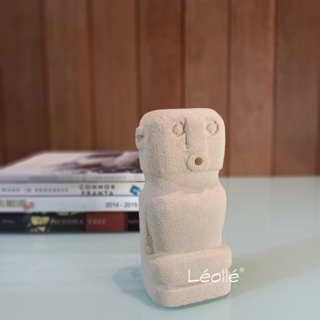 Jual Leolle Katoda Rumah Adat Sumba - Patung Primitif Sandstone/ Batu ...