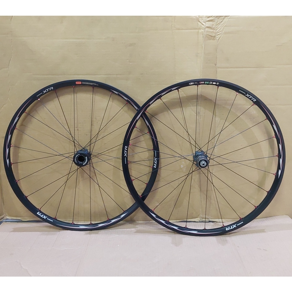 Jual Wheelset SHIMANO XTR Lefty 26inch Disc Brake Center Lock Original ...