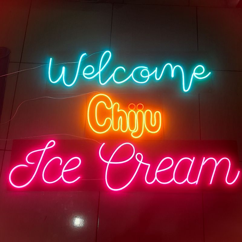 Jual Neon flex custom branding ukuran 40cm x 100cm | Shopee Indonesia