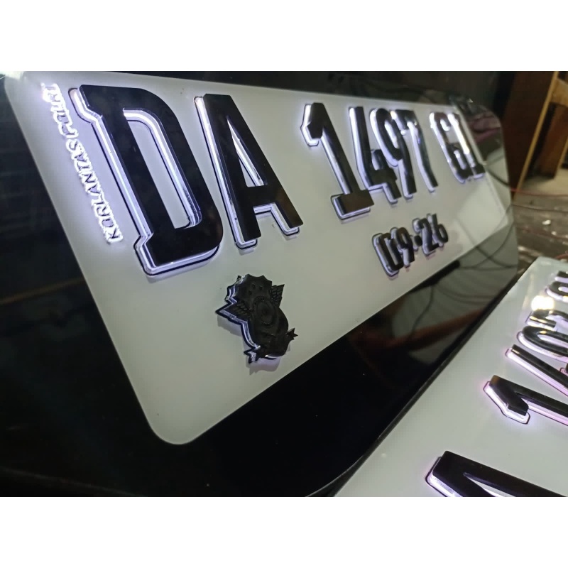 Jual Plat Nomor Mobil Akrilik Led BERGARANSI (SEPASANG) | Shopee Indonesia