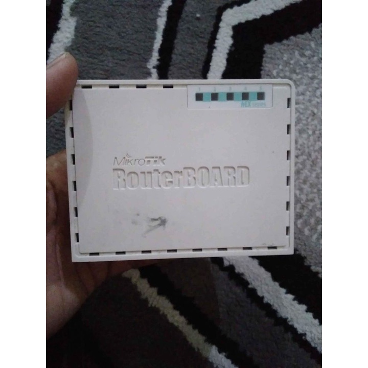Jual Mikrotik RB 750 Gr3 Nominus normal | Shopee Indonesia
