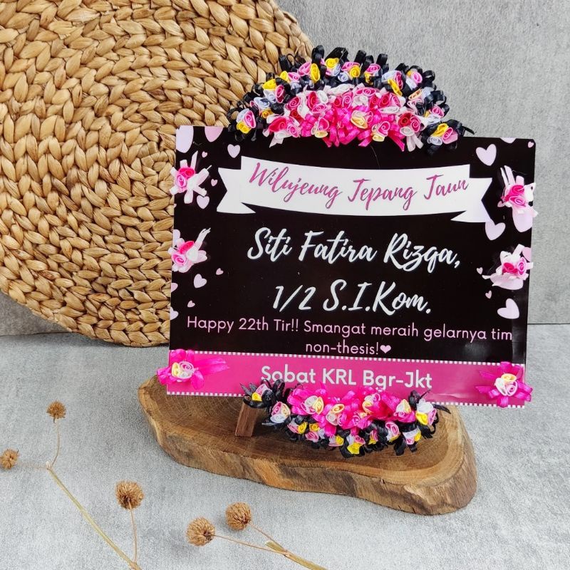 Jual PAPAN BUNGA MINI READY STOCK / GIFT WISUDA / KADO WISUDA / HADIAH ...