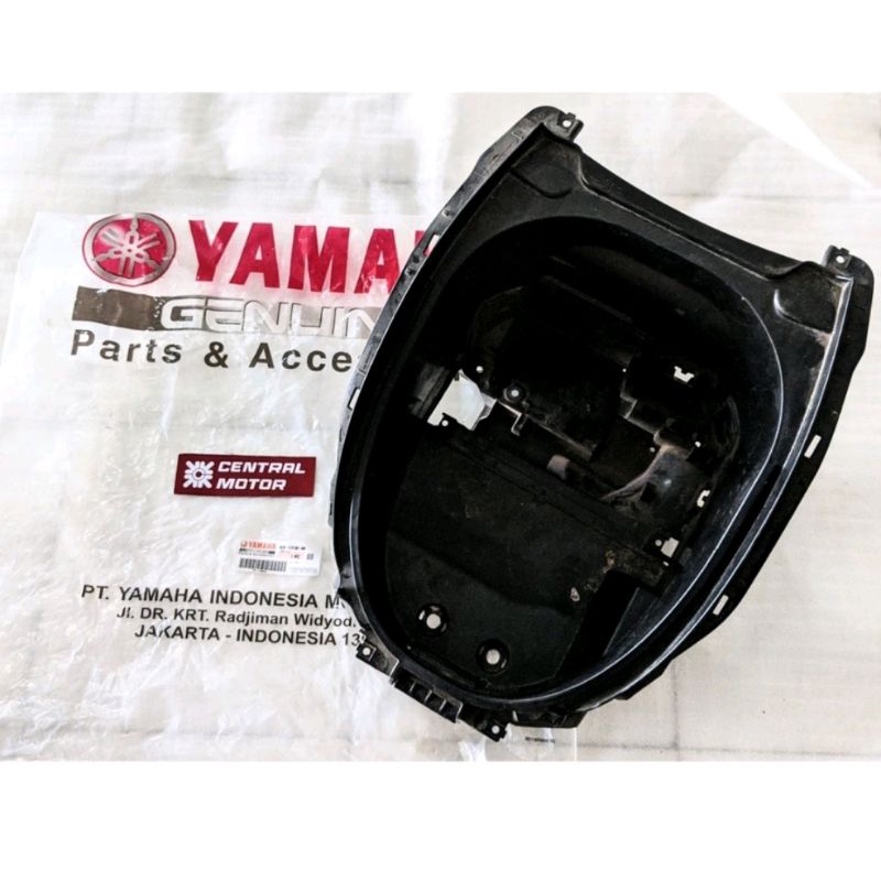 Jual BOX BAGASI YAMAHA LEXI 125 ORIGINAL ASLI YAMAHA | Shopee Indonesia