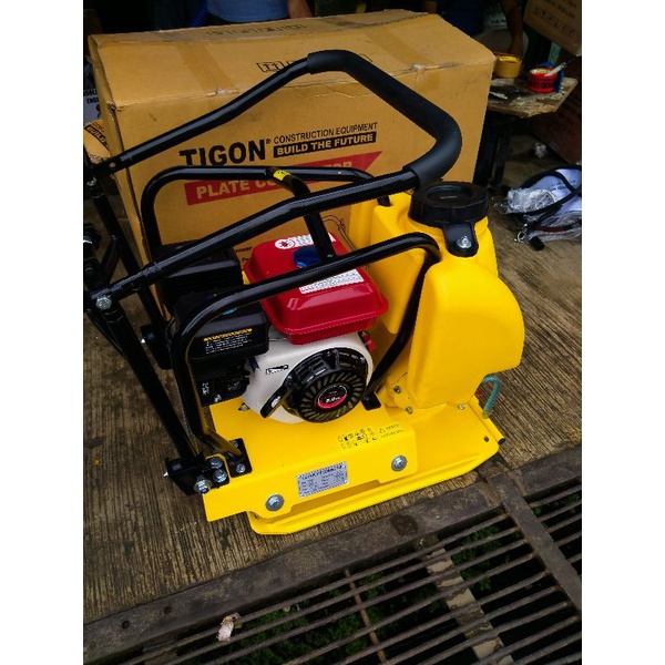 Jual alat pemadat tanah stemper kodok tigon TGC 80T + ENGINE BENSIN ...