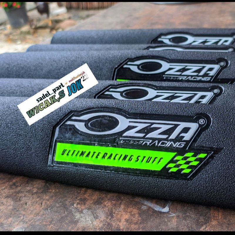 Jual SARUNG/BUNGKUS KULIT JOK PASIR OZZA RACING TIPE FONT ROADRACE ...