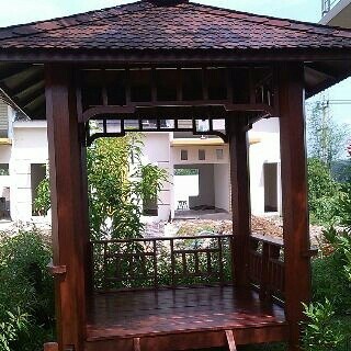 Jual Gazebo Taman Kayu Kelapa Tiang Model Segi 8 Ukuran 2x2 Meter ...
