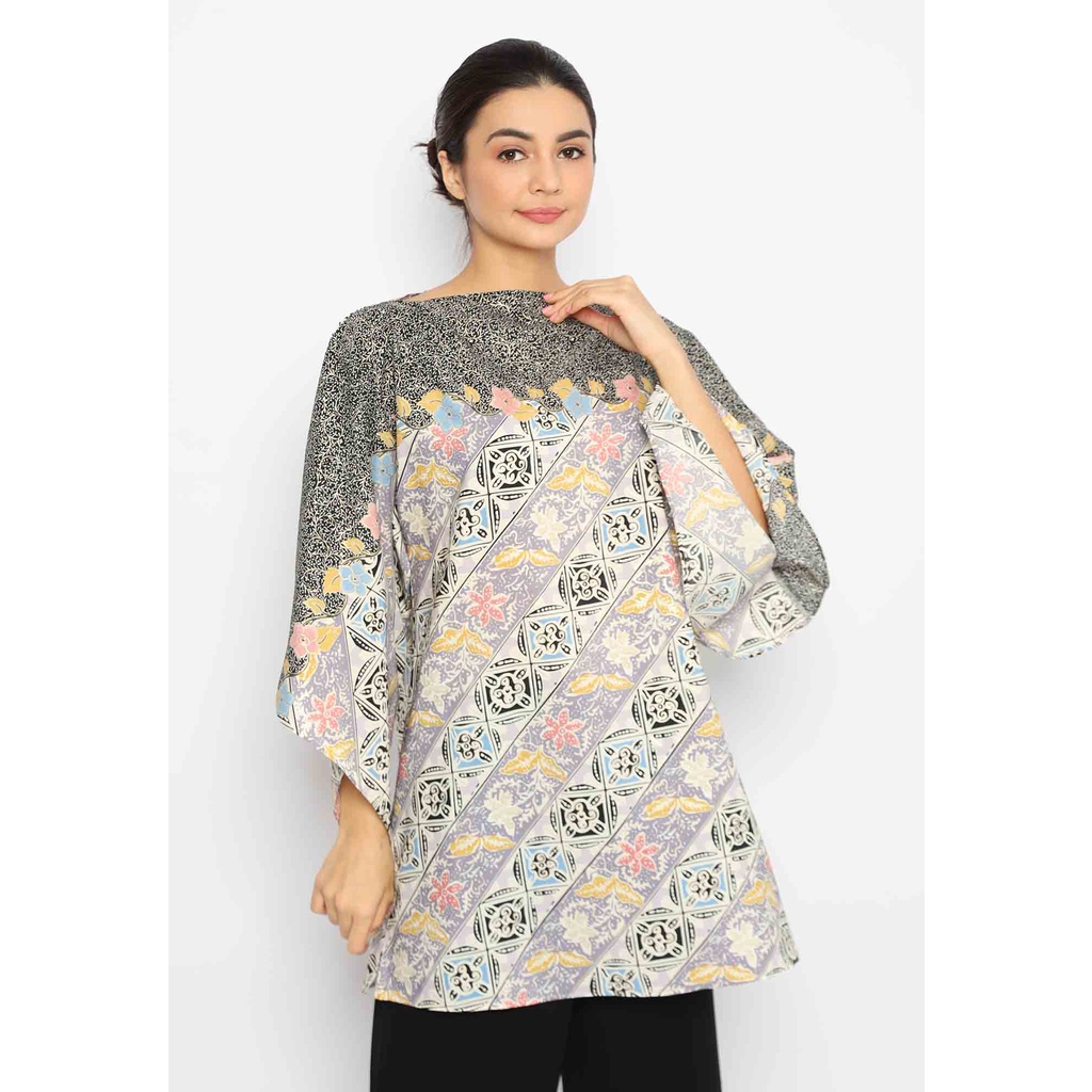 Jual Lyne Halim Blouse Batik Lereng Sabrina, 3025. | Shopee Indonesia