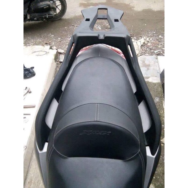 Jual Braket Bracket box Yamaha Xmax Old & Xmax New connected 2023 ...