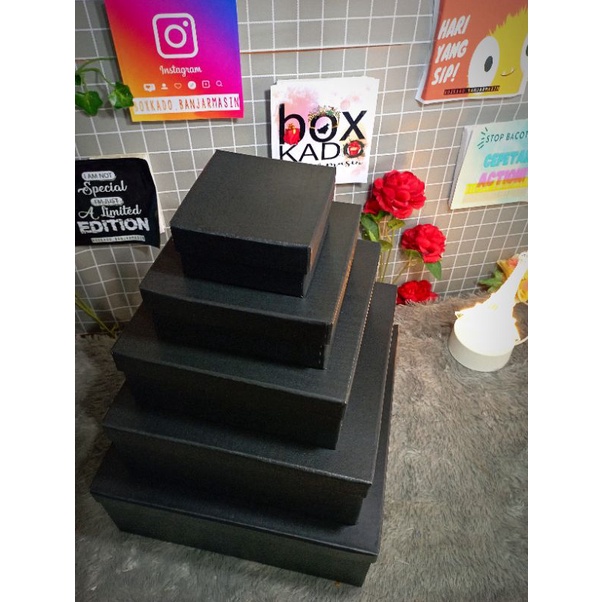 Jual BOX KADO POLOS tanpa pita warna Hitam By Box Kado Banjarmasin ...