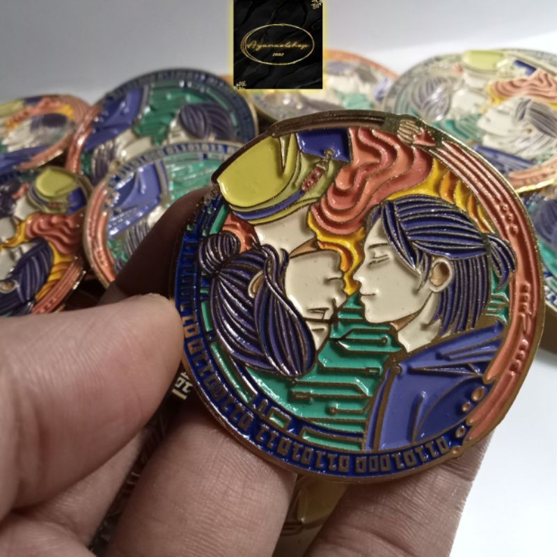 Jual Enamel Pin Custom Design Bebas Ukuran Besar/Enamel Pin Custom ...