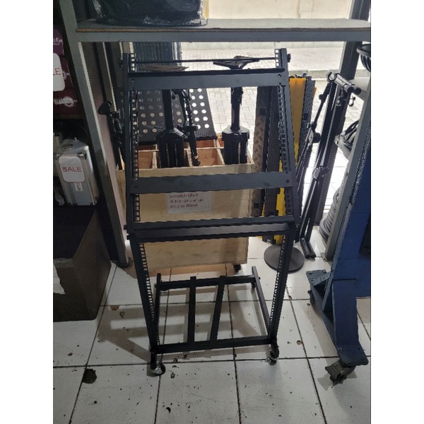 Jual rak mixer 12u rack power accesoris 12 u mixer audio mic equalizer ...