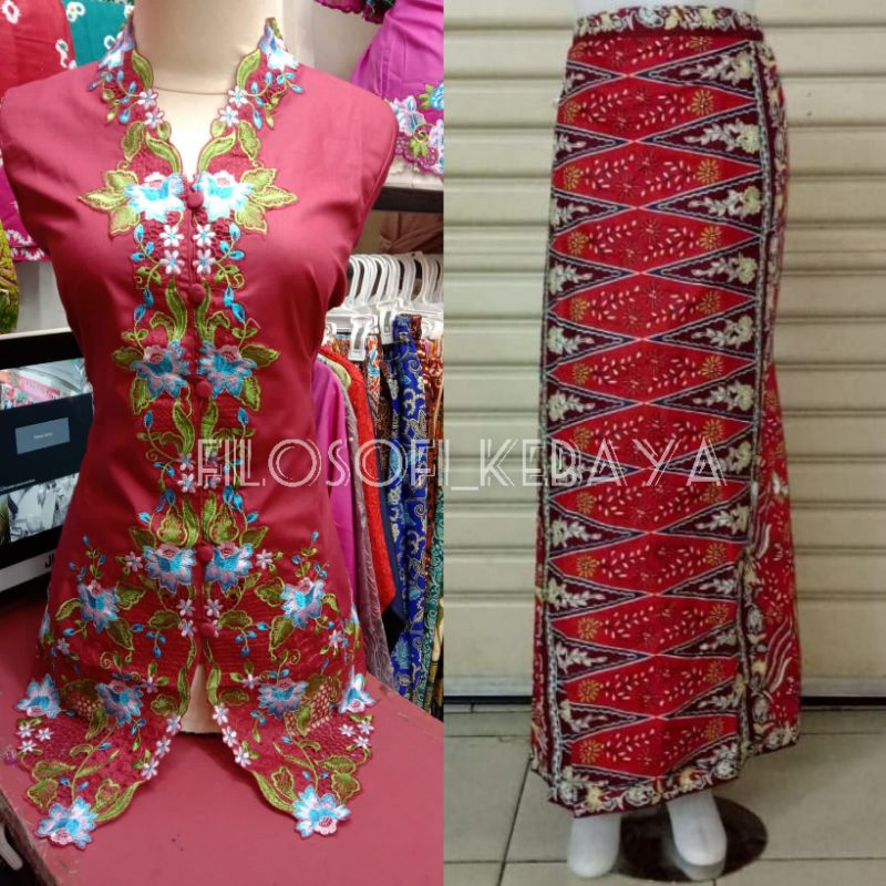 Jual SET KEBAYA ENCIM ADAT BETAWI MOTIF BUNGA // KEBAYA ENCIM BETAWI ...