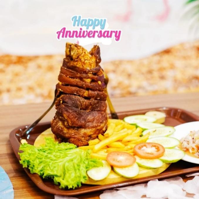 Jual kue Ulang tahun Anniversary asli kaki Babi,Pork knuckle utuh 1 ...
