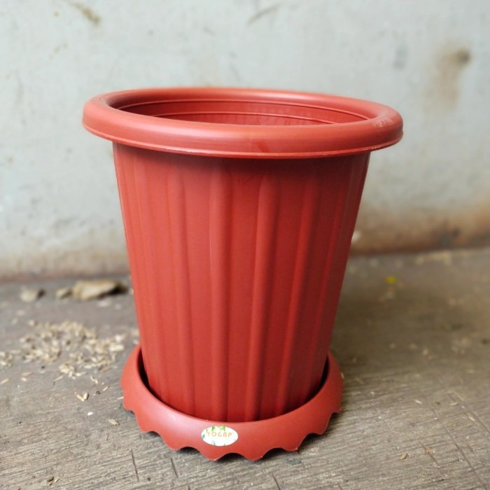 Jual Alas pot yogap 17 warna, putih , diameter bawah | Shopee Indonesia