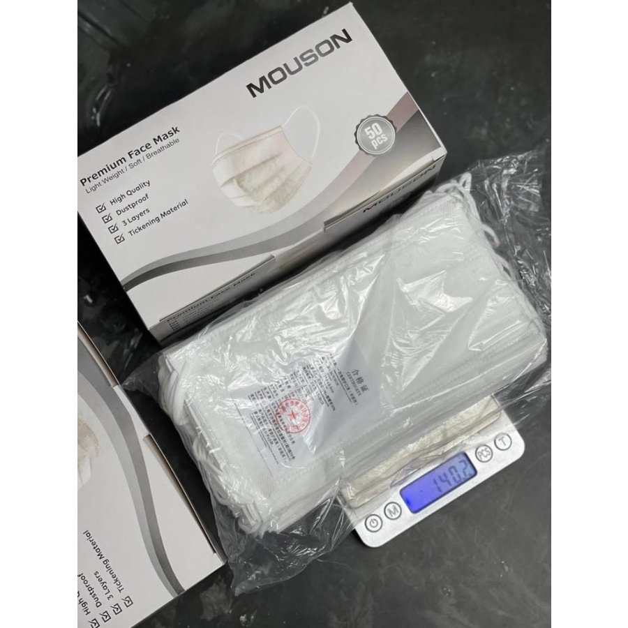 Jual MASKER MOUSON 3 PLY ISI 50 PCS EARLOOP DISPOSABLE FACE MASK EMBOS ...