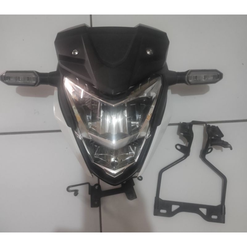 Jual headlamp batok lampu depan set spidometer Honda new CB150R LED cb ...