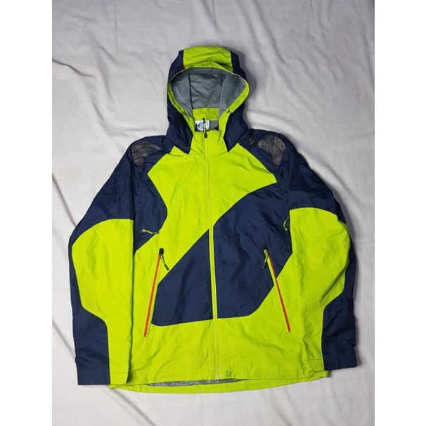 Jual JAKET GUNUNG FUZZO SPORT OUTDOOR | Shopee Indonesia