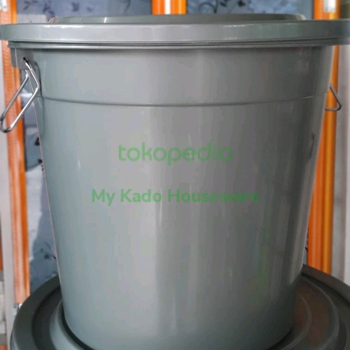 Jual tong air 30 liter phylia silver/ ember tutup 30 liter phylia ...