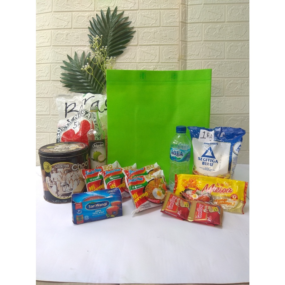 Jual Tas SPUNBOND JUMBO Goodie Bag 35x20x40 Super Tebal 100 gsm Tas ...