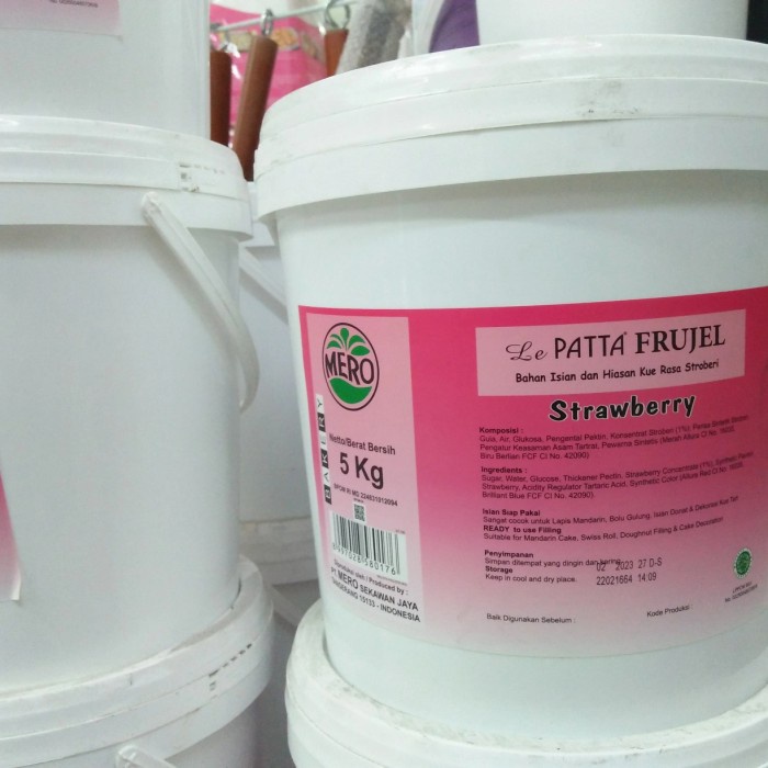 Jual Le patta frujel 5 Kg isian dan hiasaan kue rasa strawberry ...