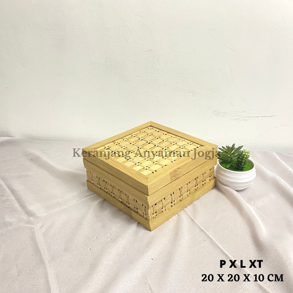 Jual KERANJANG TUTUP MATERIAL FULL BAMBU UNIK / BOX ANYAMAN BAMBU ...