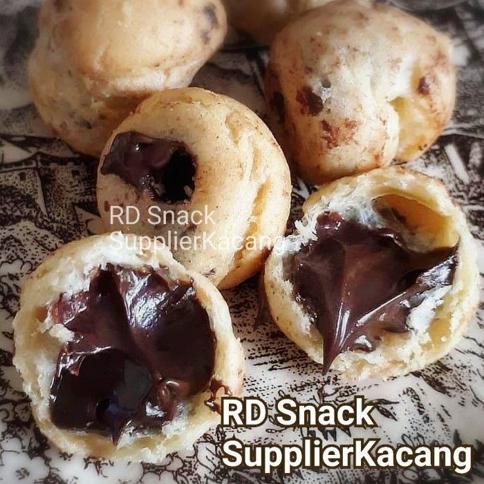 Jual Soes Coklat 250gram - Kue Soes Cokelat Wallens - RD Snack Jakarta ...