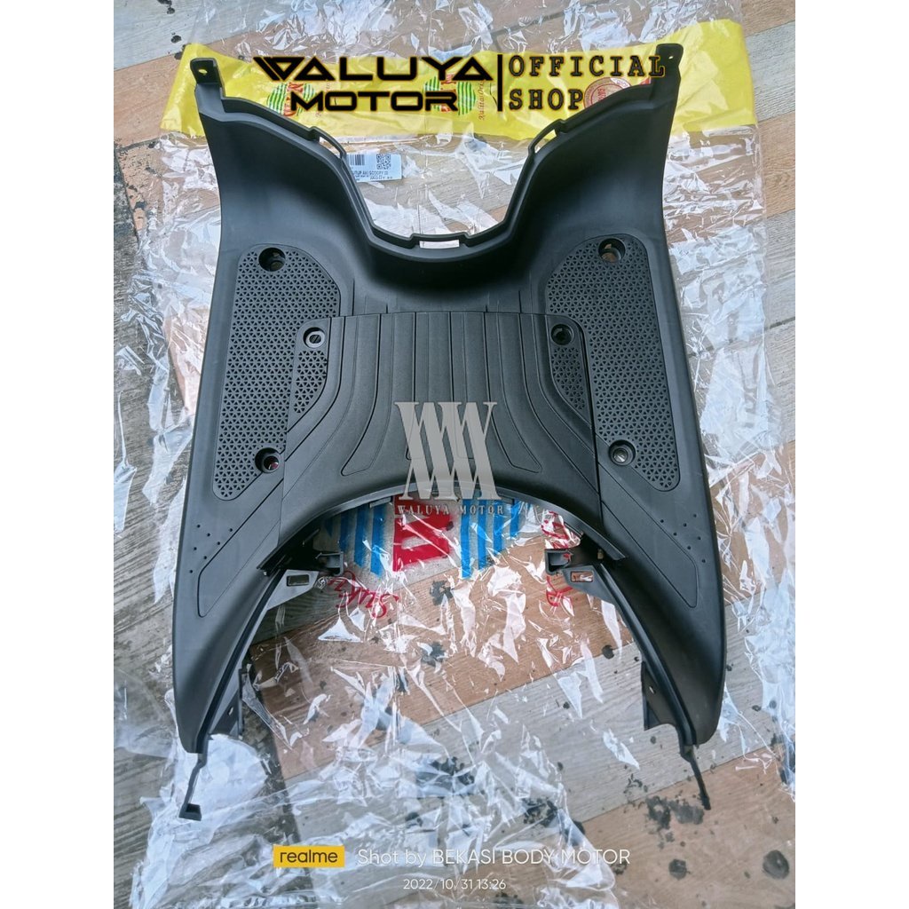 Jual Win - Step Floor Bordes Pijakan Kaki Dek Atas New Scoopy Prestige 2021 2022 2023 | Shopee ...