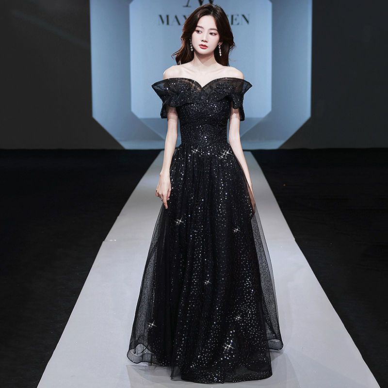 Jual Gaun hitam one-shoulder baru high-end elegant evening dress long ...