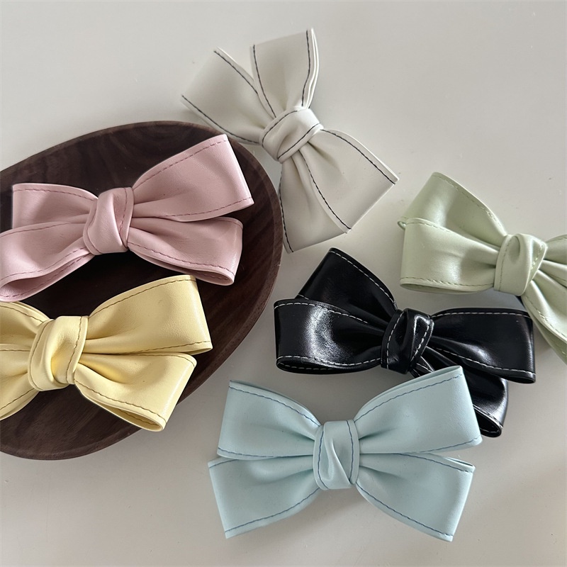 Jual Town Shell - Nam Joon Leather Bow Korean Hair Clip / jepitan ...