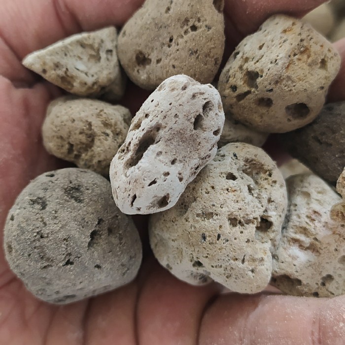 Jual Pumice Batu Apung Karungan 5-6Kg Media Filter Akuarium Kolam ...