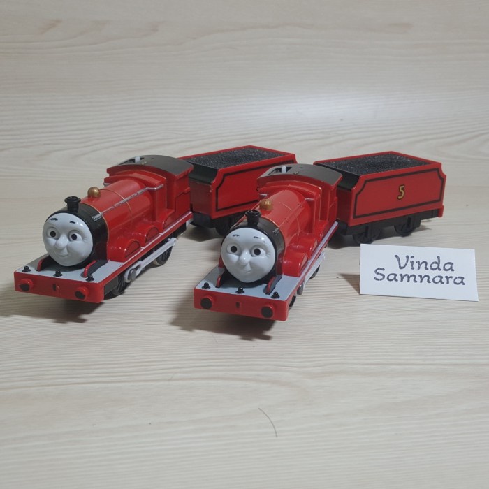 Jual Takara Tomy Kereta Plarail Thomas & Friends TS-05 James TS05 | Shopee Indonesia