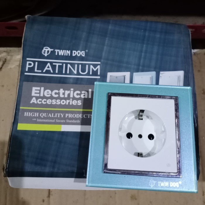 Jual Stop Kontak Inbow Tanam Dinding Warna BLUE WHITE TWINDOG | Shopee ...