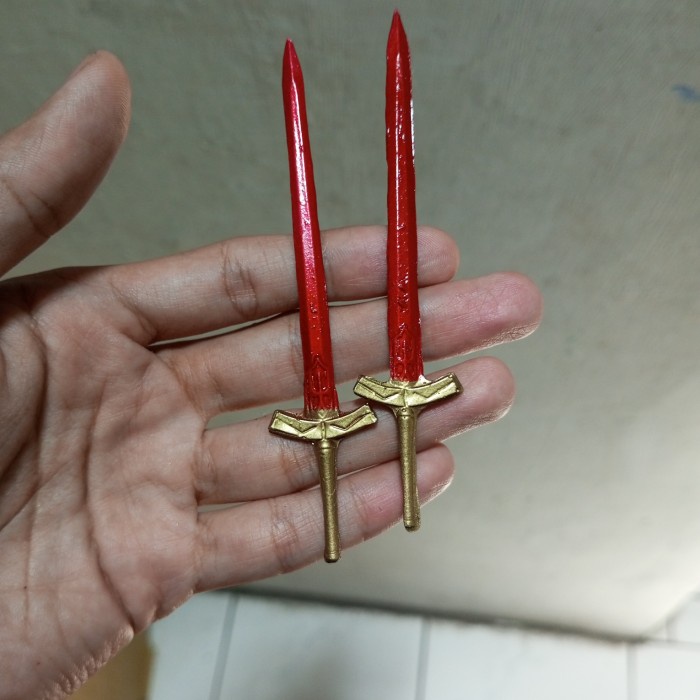 Jual pedang excalibur Red Gold figure 1/12 kitbash figma shf weapon ...