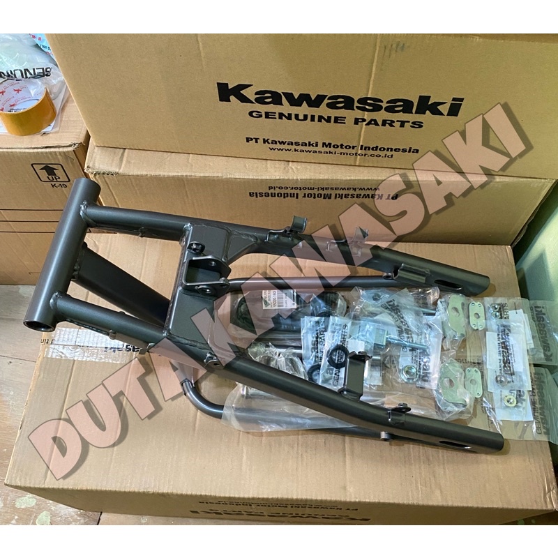 Jual SWING ARM FULL SET NINJA RR OLD NEW HITAM GREY ORIGINAL | Shopee ...