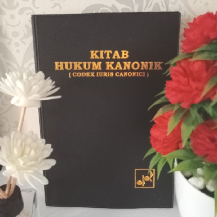 Jual ORIGINAL BUKU KITAB HUKUM KANONIK (CODEX IURIS CANONICI) | Shopee ...