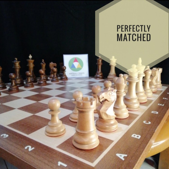 Jual Set Catur PAPAN KAYU SOLID & Bidak Kayu Eksklusif Khusus Unik ...