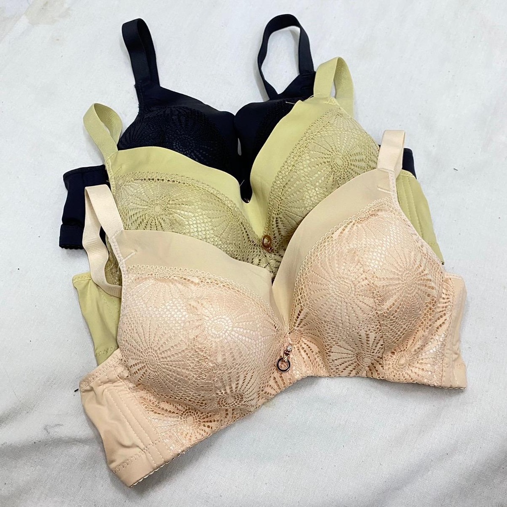 Jual Gwen Daily Bra | Fit Cup B-C | Push Up | Non wire | Comfort ...