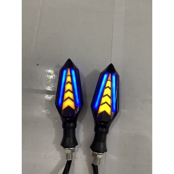 Jual Lampu sen running variasi 2sisi led model panah biru vixion byson ...