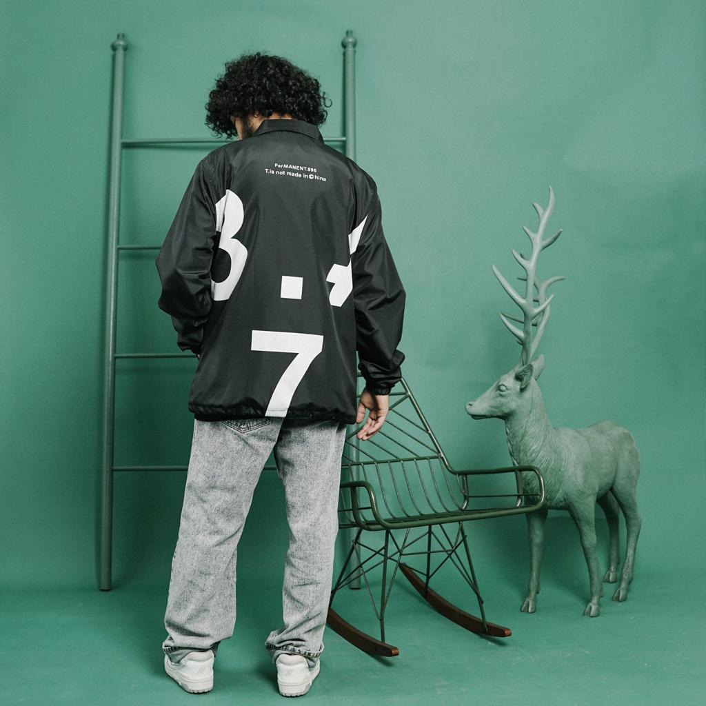 Jual UNKL347 Jaket Pria Windbreak Hitam Sablon TFSK | Shopee Indonesia