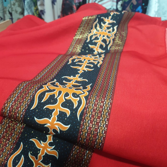 Jual kain batik khas ambon polosan merah (pembelian minimal 2pcs ...