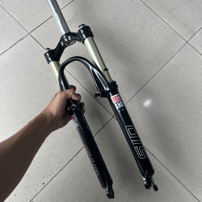 Jual ROCKSHOX SID RACE 26 INCH DISC QR AIR SUSPENSION FORK BEKAS SECOND ...