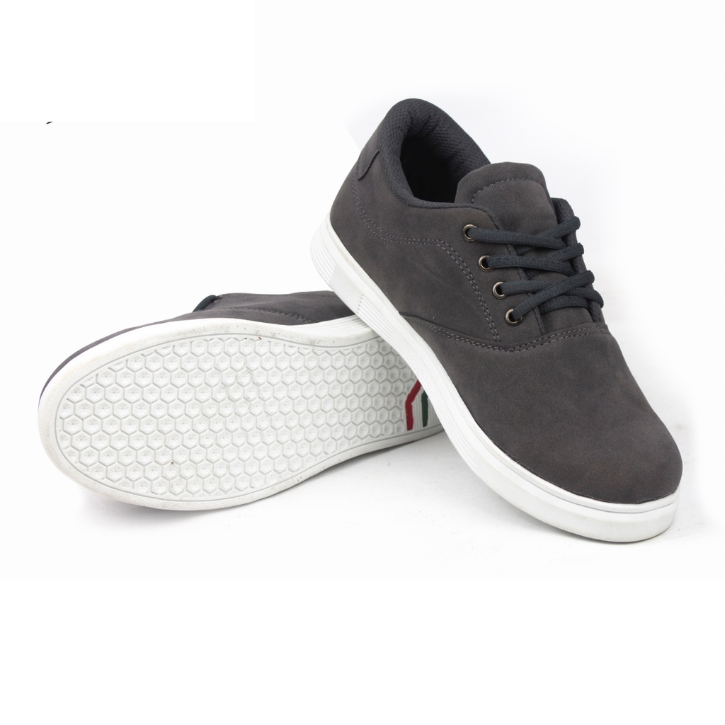 Jual Sepatu Pria Kasual Working 11 Sepatu Sneakers Peria Model Terbaru JK45 | Shopee Indonesia