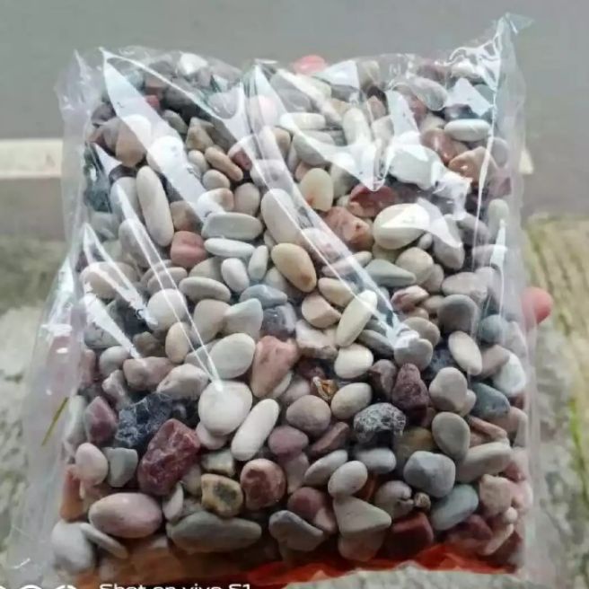 Jual Batu pancawarna repacking 1 kg/batu koral hias/hiasan aquarium | Shopee Indonesia