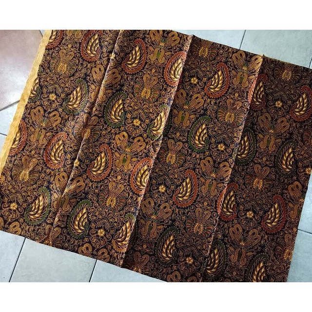 Jual Kain Batik Laweyan Solo motif srikaton warna colet ( Sogan ...