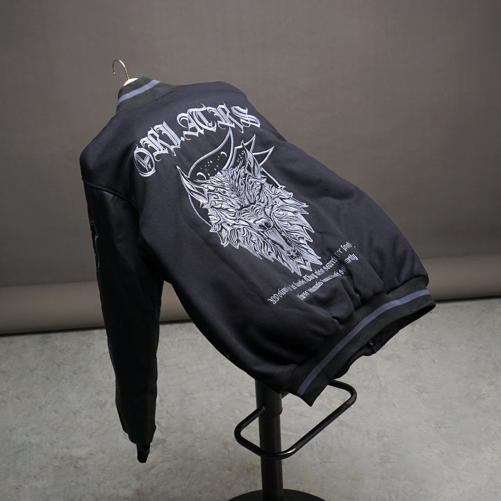 Jual Orijiattires Jaket Varsity Pria Wanita Wolf Black Full Bordir ...